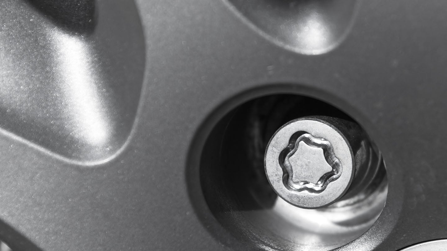 What Are Wheel Locks and How Do They Work? | Chase