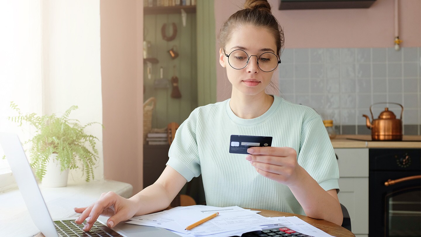 Guide to Budgeting with a Credit Card | Chase