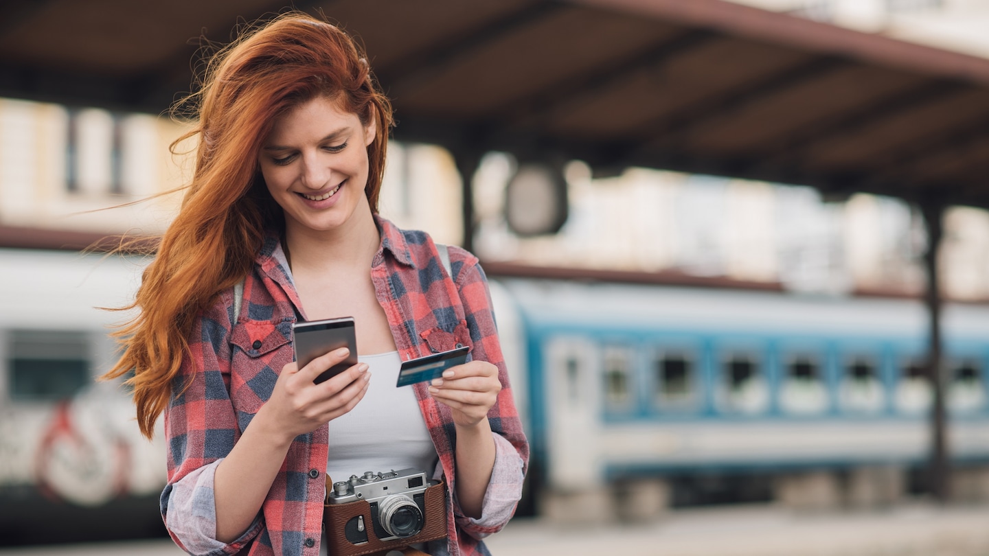 Can You Track a Credit Card with a Chip? | Chase