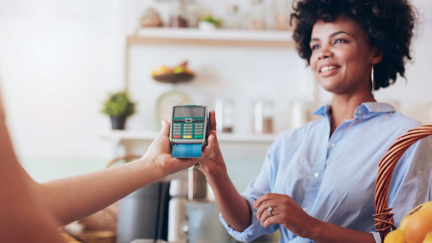 What is an EMV chip and how does it store your data? | Chase