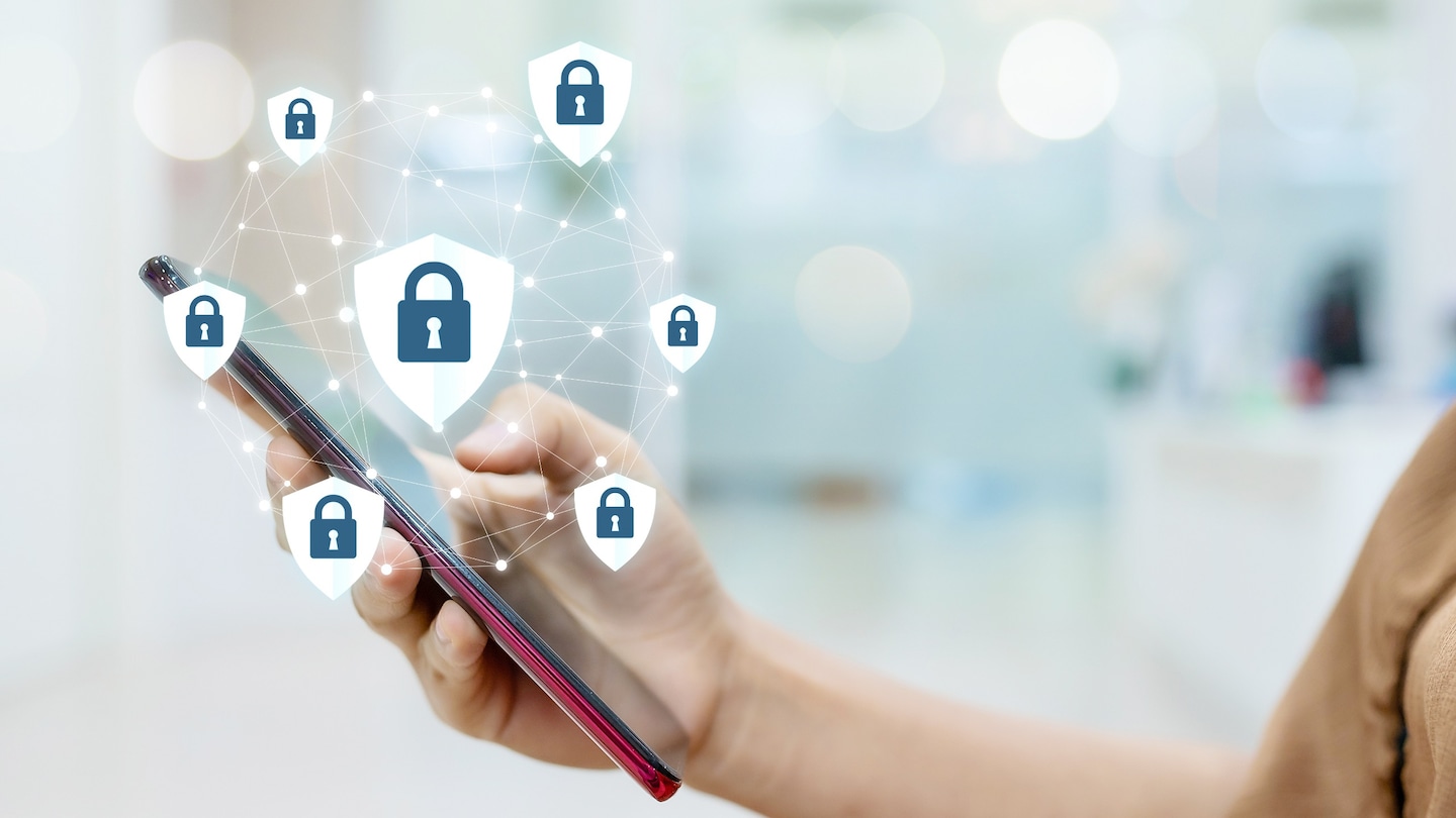 Identity Theft Protection with the Chase Mobile® App | Chase