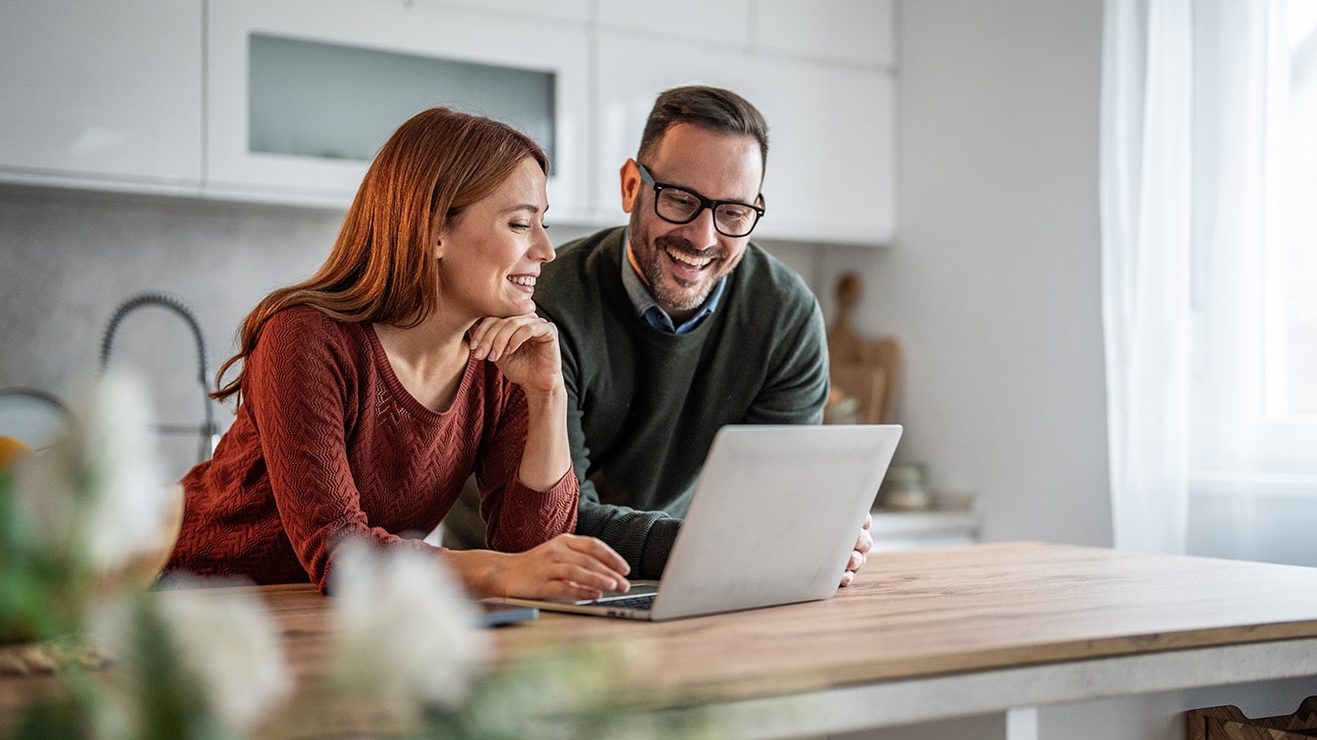 Can Unmarried Couples Open a Joint Bank Account? | Chase