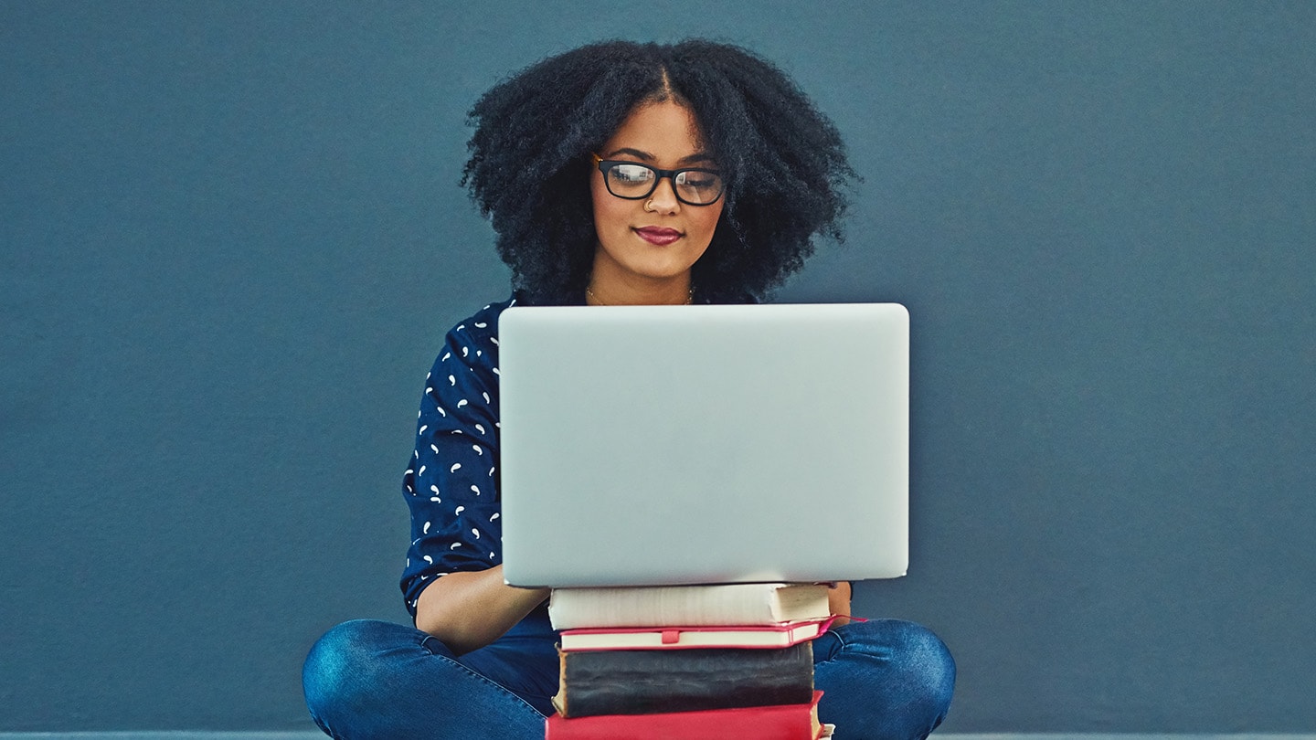 A Step-By-Step Guide to Help College Students Build Credit | Chase