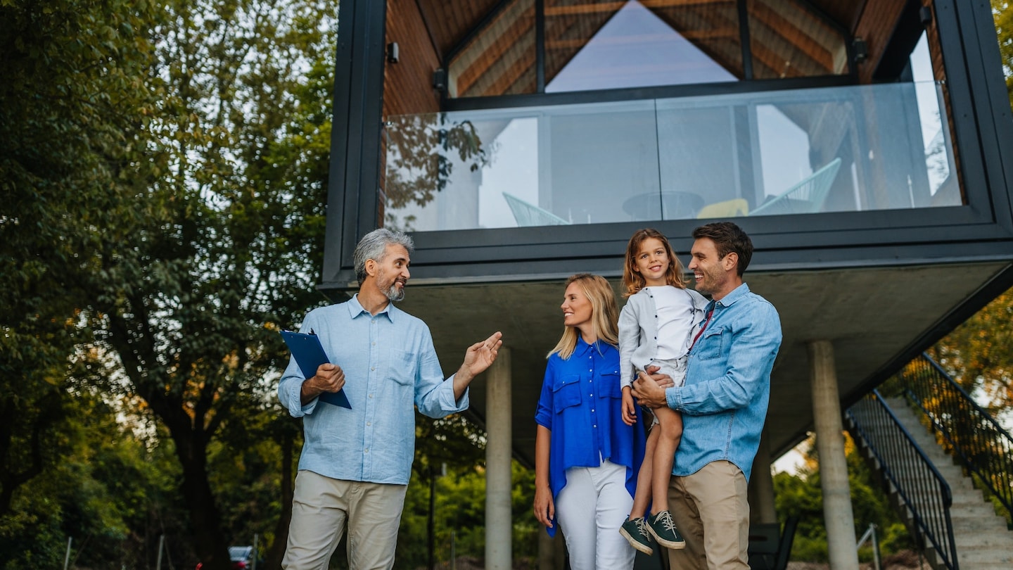 How VA loans can help veterans buy their dream home | Chase.com