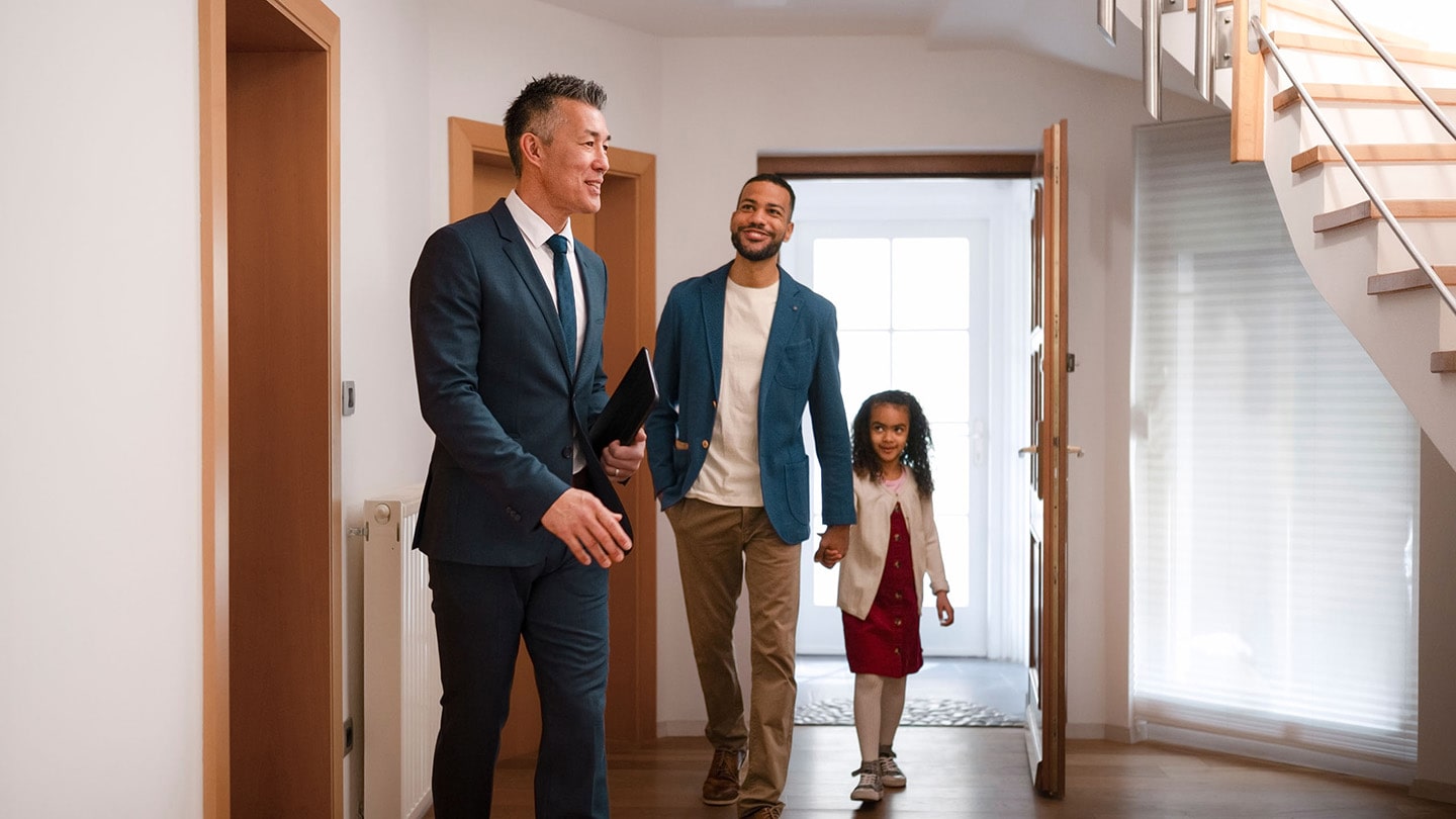 Should I Accept a Cash Offer for My House? | Chase