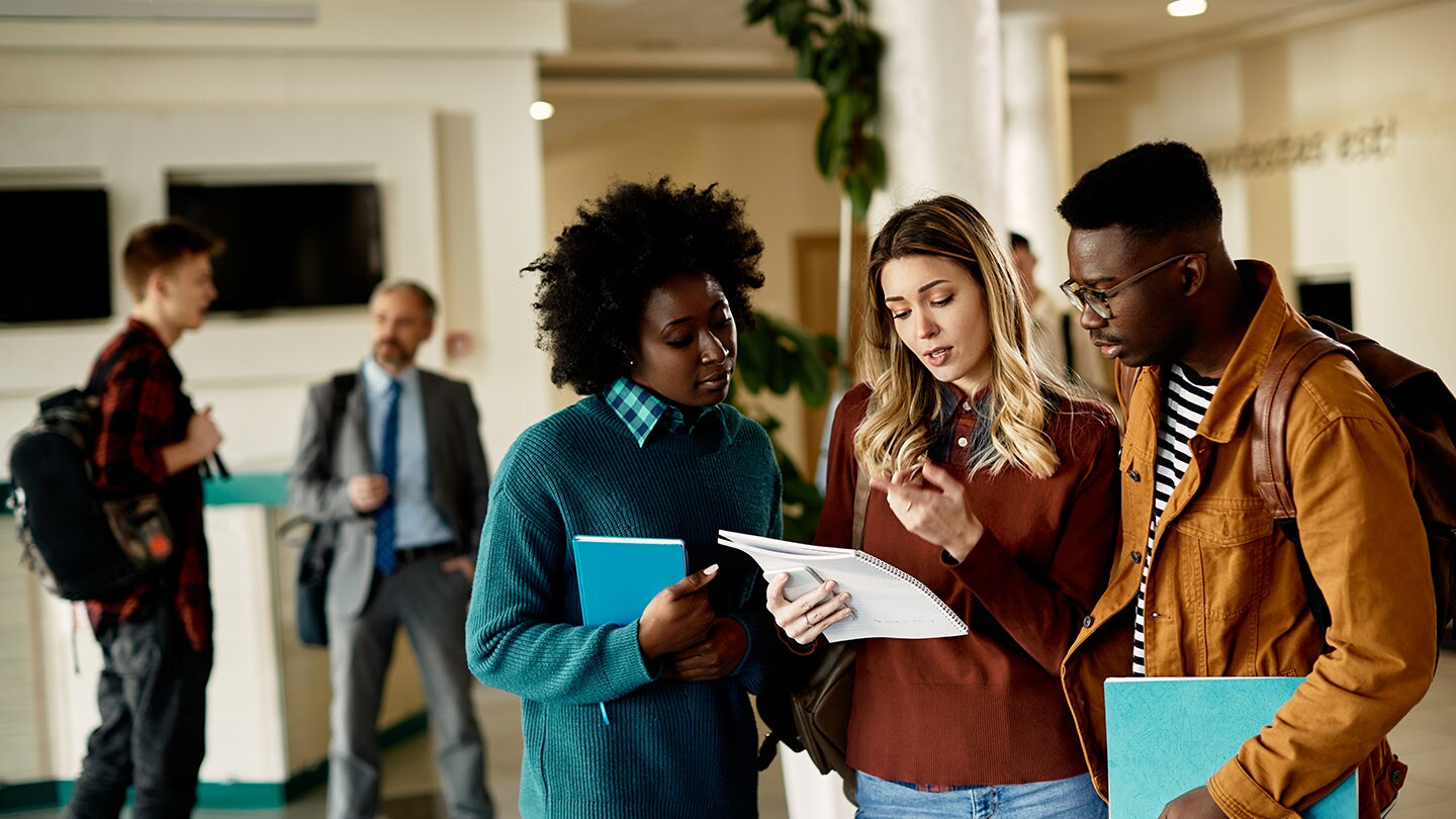 11 Tips to Make the Most out of Your College Job Fair | Chase