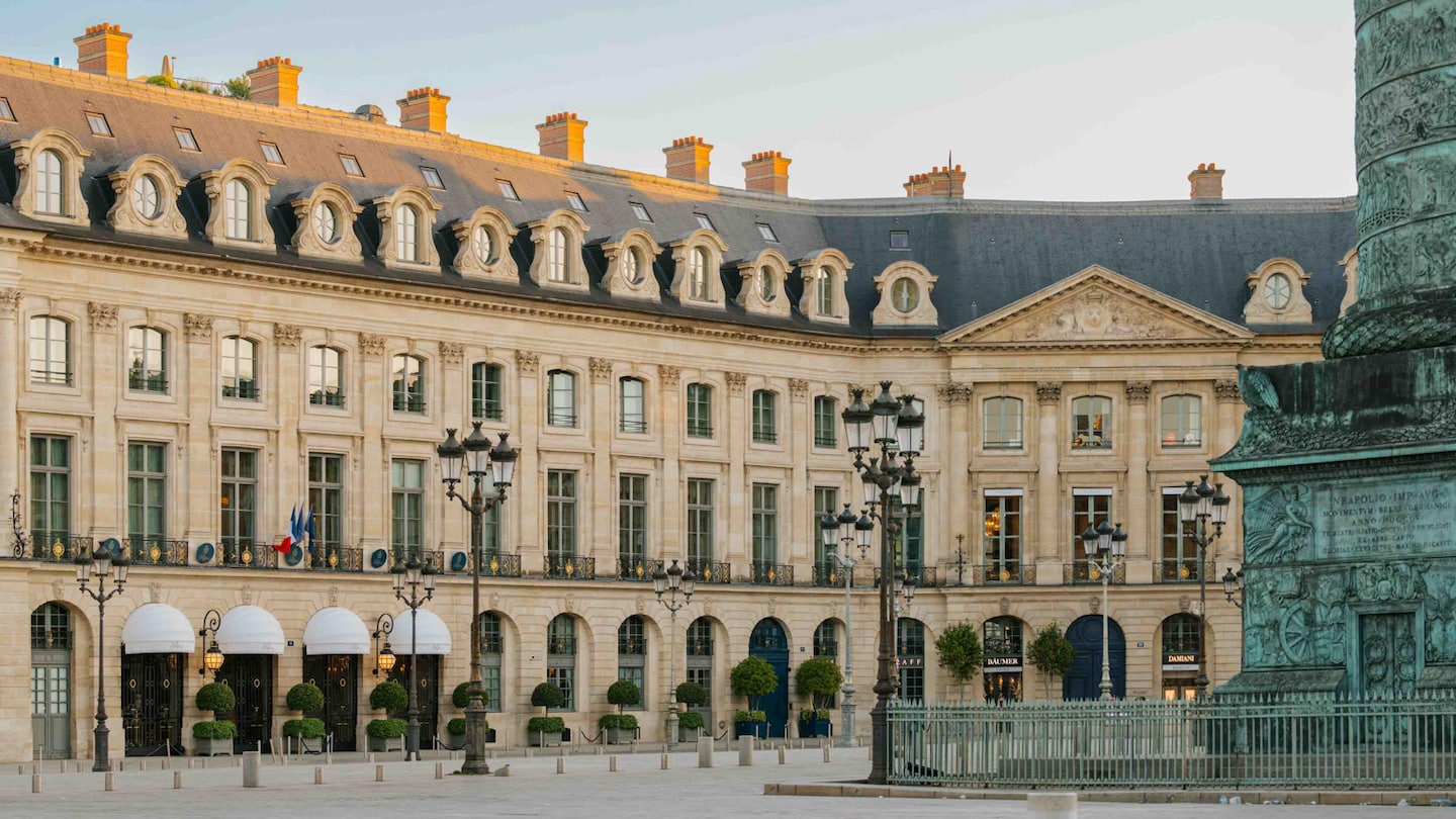 ritz_paris_exterior_vendome_BD_2506_16x9_print.jpg