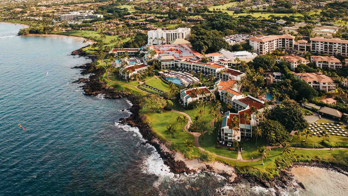 maui_wailea_beach_resort_aerial_exterior_bd_2407_16x9.jpg