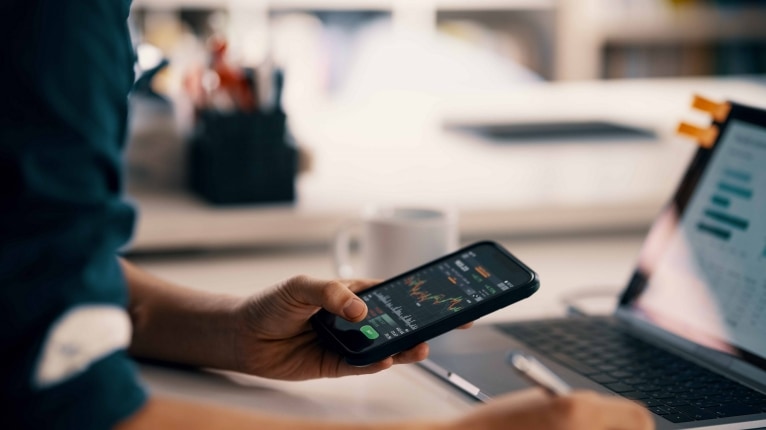 Idle Cash: What It Is and What You Can Do With It | Chase